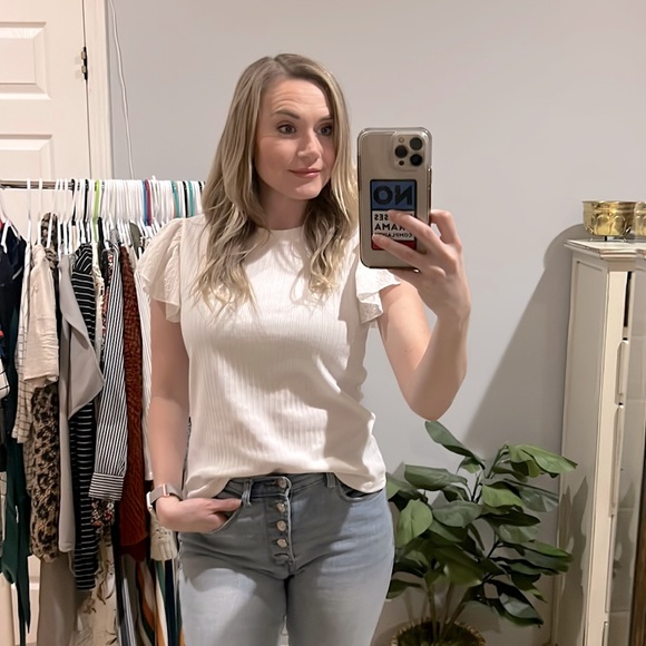 MELLODAY | Tops | Sheek Mello Day Riffle Sleeve With Design Elegant ...